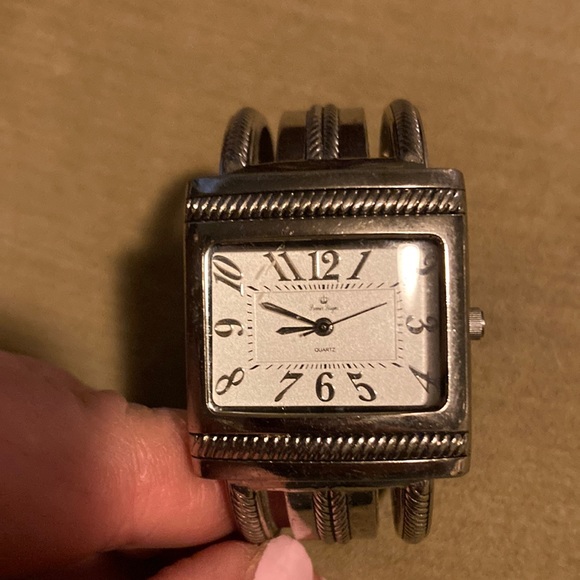 Premier Designs | Accessories | Clasp Silver Watch Premier Designs ...